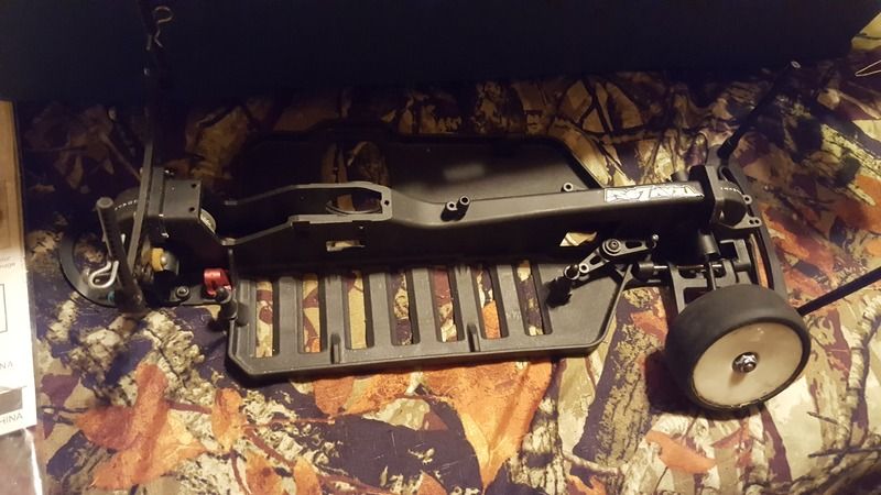 Need help identifying chassis - RCU Forums